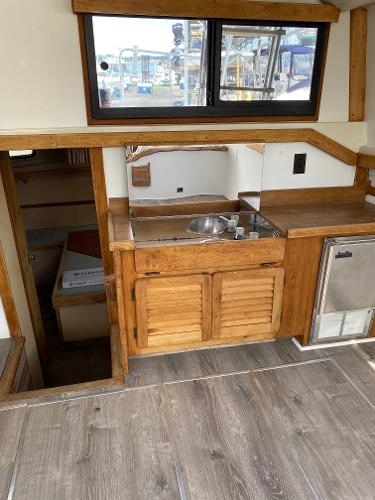 1984 Silverton 402 Motor Yacht | Boat for Sale in New York | boatmax